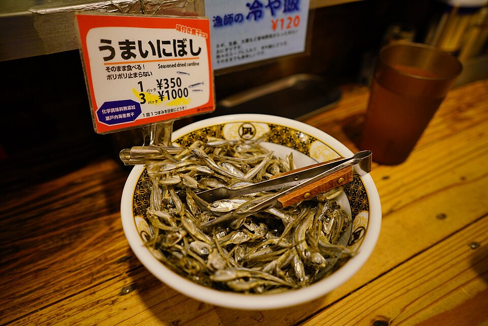 Ramen Ingredients: Toppings - Niboshi (Dried Sardines)